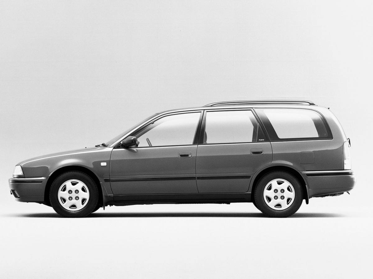 Nissan Primera Wagon (P10) 1.6 i (102 Hp)